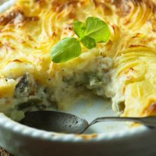 Easy Mary Berry Fish Pie With Leeks Recipe - Mary Berry Cooks