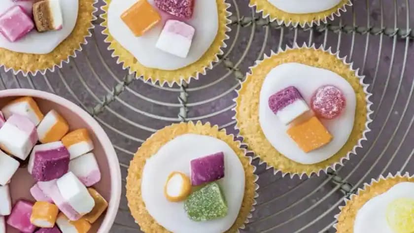 Easy Mary Berry Fairy Cakes Recipe - Mary Berry Cooks